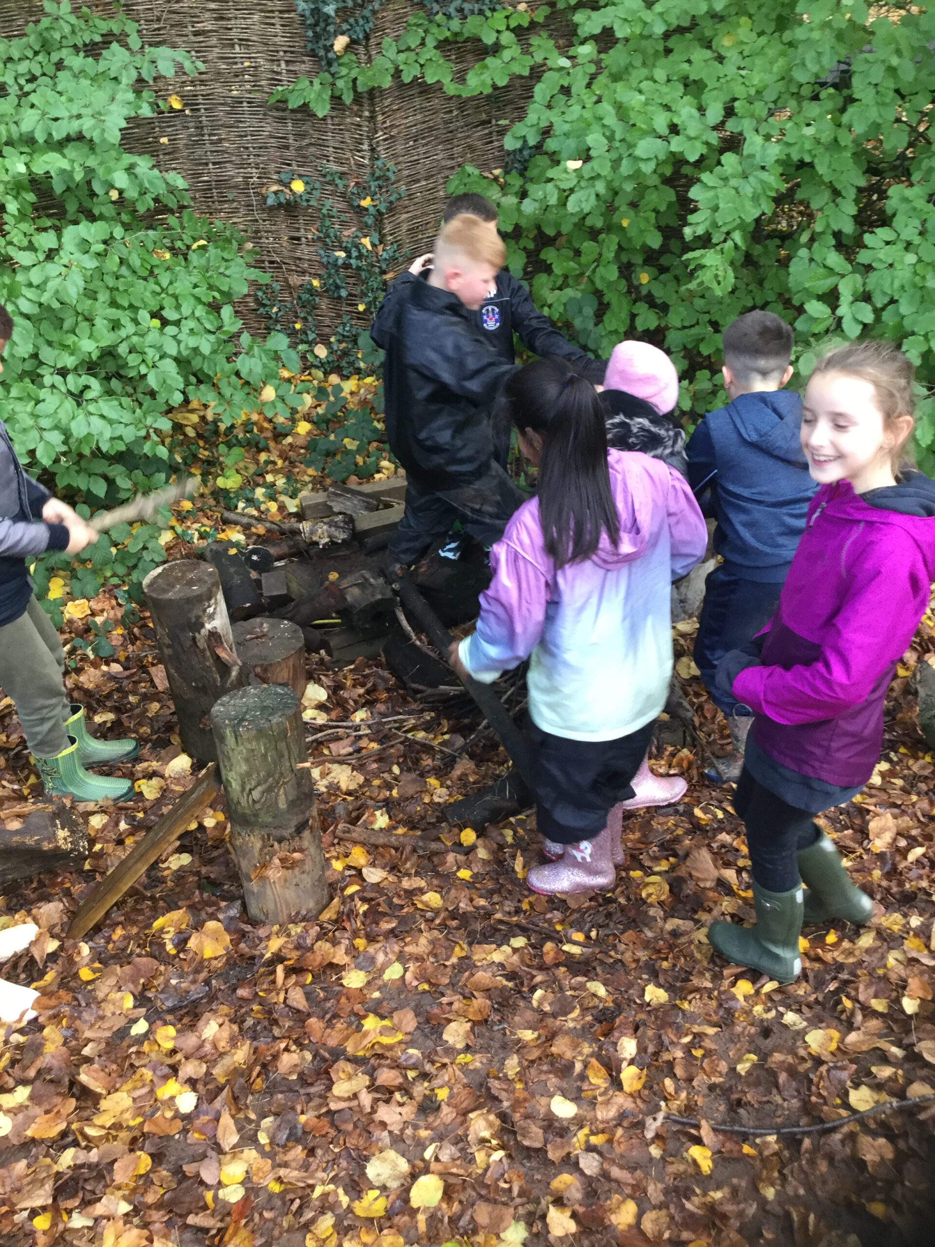 2022 Year 4 Forest School Week 1 – Shobnall Primary School